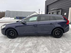 Blue Volvo V60 2013 in Kaunas, with an engine capacity of 1.98 L and mileage of 264 thousand km for 5850 €, photo 11 on AUTOMOTO.COM.LV