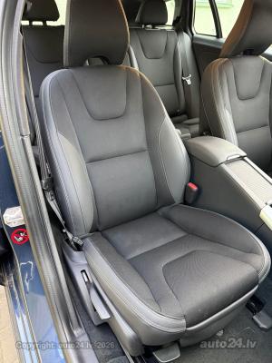 Zils Volvo V60 2013 Tallina, ar dzinēja tilpumu 2.00 L un nobraukumu 219 tūkst. km par 7400 €, foto 12 vietnē AUTOMOTO.COM.LV