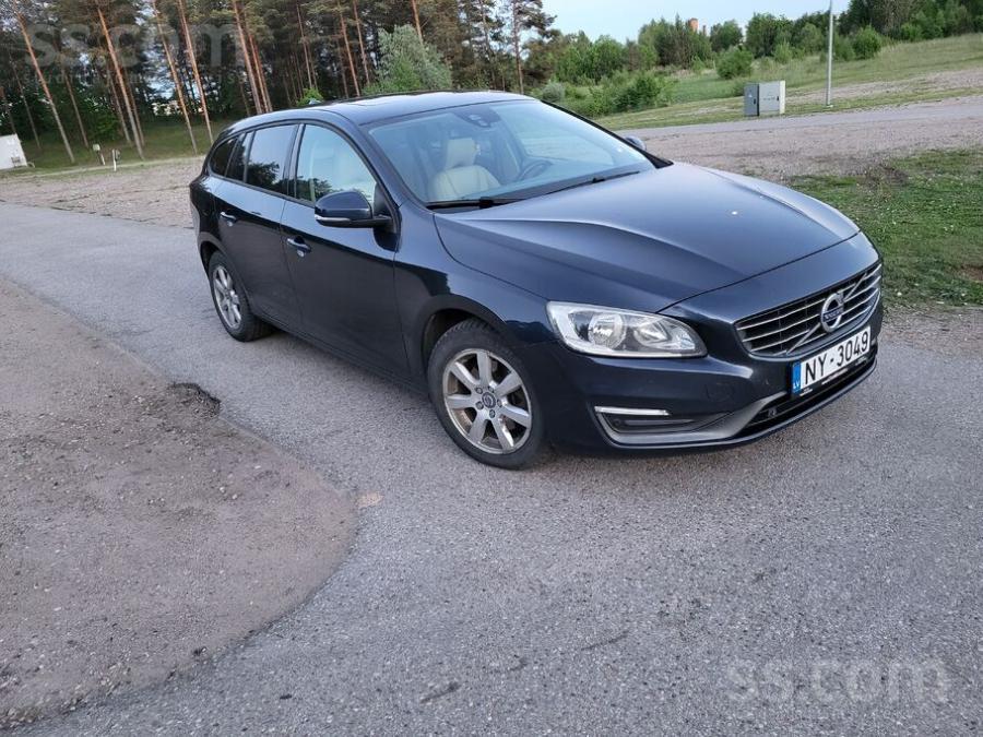 Синий Вольво B60 2013 в Мадона, объемом двигателя 2.00 л и пробегом 414 тыс. км за 4500 €, фото 3 на AUTOMOTO.COM.LV