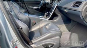 Zils Volvo V60 2013 Rēzekne, ar dzinēja tilpumu 2.40 L un nobraukumu 0 tūkst. km par 6950 €, foto 26 vietnē AUTOMOTO.COM.LV