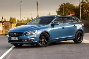 Синий Вольво B60 2013 в Елгава, объемом двигателя 2.40 л и пробегом 326 тыс. км за 10500 €, фото  на AUTOMOTO.COM.LV