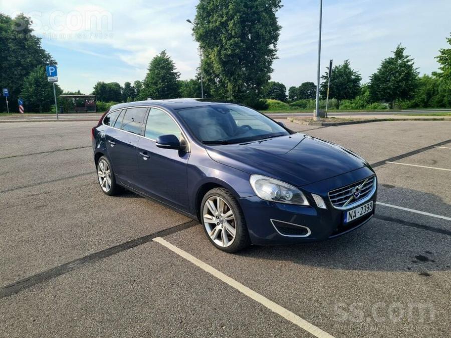 Синий Вольво B60 2013 в Даугавпилс, объемом двигателя 2.00 л и пробегом 295 тыс. км за 4600 €, фото 9 на AUTOMOTO.COM.LV