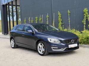 Blue Volvo V60 2013 in Vilnius, with an engine capacity of 1.60 L and mileage of 377 thousand km for 3999 €, photo 13 on AUTOMOTO.COM.LV