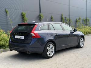 Blue Volvo V60 2013 in Vilnius, with an engine capacity of 1.60 L and mileage of 377 thousand km for 3999 €, photo 14 on AUTOMOTO.COM.LV