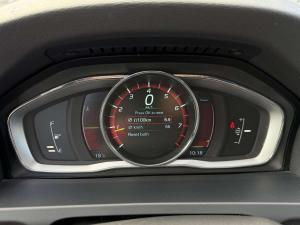 Blue Volvo V60 2013 in Vilnius, with an engine capacity of 1.60 L and mileage of 377 thousand km for 3999 €, photo 31 on AUTOMOTO.COM.LV