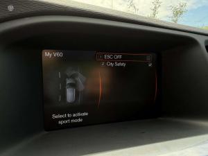Blue Volvo V60 2013 in Vilnius, with an engine capacity of 1.60 L and mileage of 377 thousand km for 3999 €, photo 36 on AUTOMOTO.COM.LV