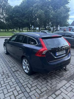 Синий Вольво B60 2013 в Ионава, объемом двигателя 2.40 л и пробегом 300 тыс. км за 6000 €, фото 6 на AUTOMOTO.COM.LV