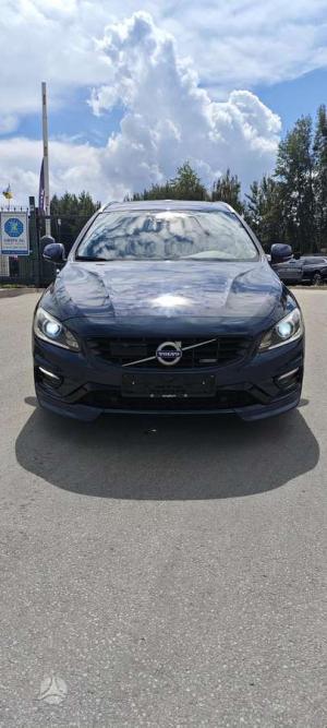 Zils Volvo V60 2013 Kauņa, ar dzinēja tilpumu 2.40 L un nobraukumu 252 tūkst. km par 5999 €, foto 4 vietnē AUTOMOTO.COM.LV