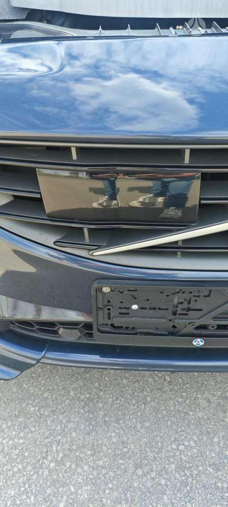 Zils Volvo V60 2013 Kauņa, ar dzinēja tilpumu 2.40 L un nobraukumu 252 tūkst. km par 5999 €, foto 23 vietnē AUTOMOTO.COM.LV