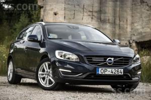 Blue Volvo V60 2013 in Tukums, with an engine capacity of 2.40 L and mileage of 0 thousand km for 9350 €, photo  on AUTOMOTO.COM.LV