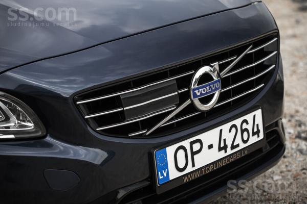 Zils Volvo V60 2013 Tukums, ar dzinēja tilpumu 2.40 L un nobraukumu 0 tūkst. km par 9350 €, foto 7 vietnē AUTOMOTO.COM.LV