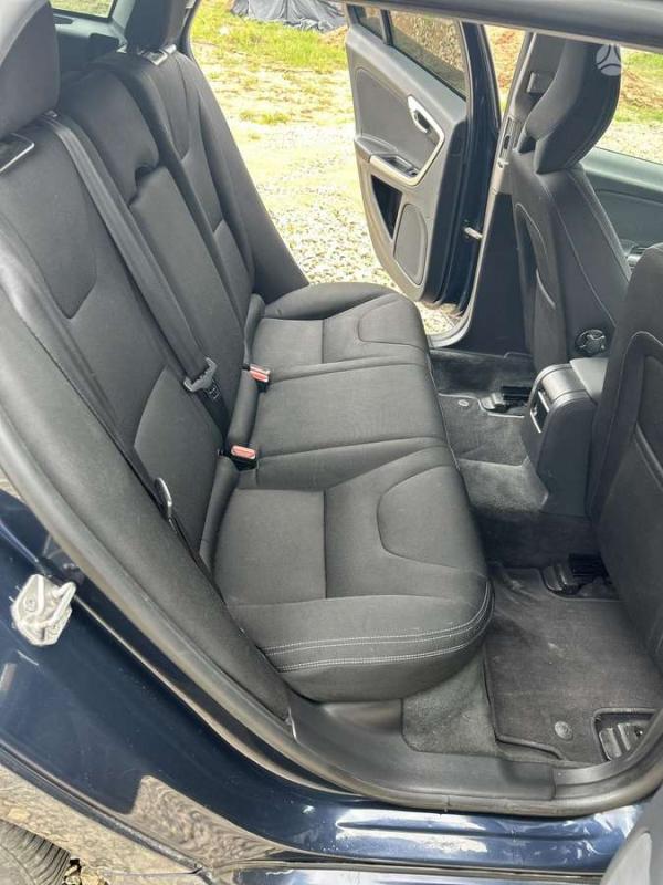 Синий Вольво B60 2013 в Вильнюс, объемом двигателя 1.56 л и пробегом 287 тыс. км за 6690 €, фото 6 на AUTOMOTO.COM.LV