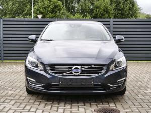 Blue Volvo V60 2013 in Klaipeda, with an engine capacity of 2.40 L and mileage of 298 thousand km for 6600 €, photo 4 on AUTOMOTO.COM.LV