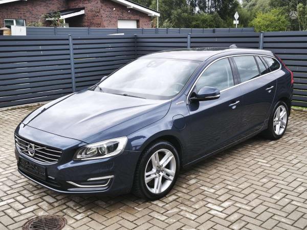 Вольво B60 2013 в Клайпеда на AUTOMOTO.COM.LV Синий Вольво B60 2013 в Клайпеда, объемом двигателя 2.40 л и пробегом 298 тыс. км за 6600 €, фото 7 на AUTOMOTO.COM.LV