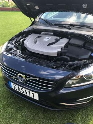 Zils Volvo V60 2013 Viļņa, ar dzinēja tilpumu 2.40 L un nobraukumu 247 tūkst. km par 8000 €, foto 10 vietnē AUTOMOTO.COM.LV