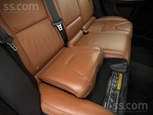Zils Volvo V60 2013 Jelgava, ar dzinēja tilpumu 2.40 L un nobraukumu 263 tūkst. km par 8500 €, foto 16 vietnē AUTOMOTO.COM.LV
