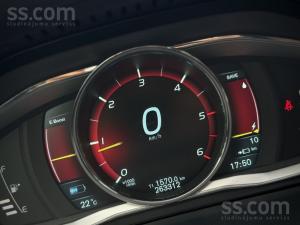 Zils Volvo V60 2013 Jelgava, ar dzinēja tilpumu 2.40 L un nobraukumu 263 tūkst. km par 8500 €, foto 20 vietnē AUTOMOTO.COM.LV