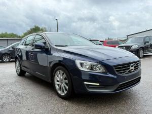 Zils Volvo V60 2013 Utena, ar dzinēja tilpumu 1.98 L un nobraukumu 317 tūkst. km par 5099 €, foto 4 vietnē AUTOMOTO.COM.LV