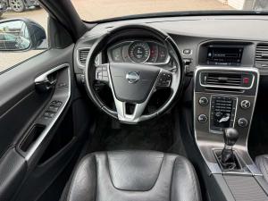Zils Volvo V60 2013 Utena, ar dzinēja tilpumu 1.98 L un nobraukumu 317 tūkst. km par 5099 €, foto 13 vietnē AUTOMOTO.COM.LV