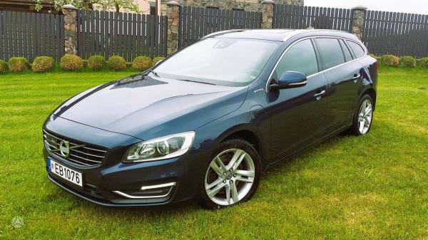 Вольво B60 2013 в Лаздияй на AUTOMOTO.COM.LV Синий Вольво B60 2013 в Лаздияй, объемом двигателя 2.40 л и пробегом 242 тыс. км за 6200 €, фото 8 на AUTOMOTO.COM.LV