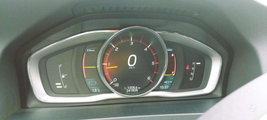 Синий Вольво B60 2013 в Лаздияй, объемом двигателя 2.40 л и пробегом 242 тыс. км за 6200 €, фото 13 на AUTOMOTO.COM.LV