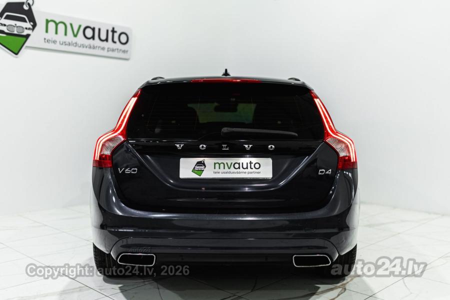 Blue Volvo V60 2014 in Tallinn, with an engine capacity of 2.00 L and mileage of 275 thousand km for 7500 €, photo 8 on AUTOMOTO.COM.LV