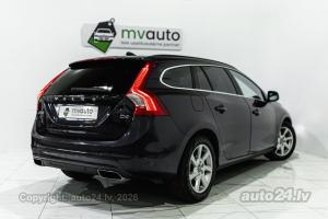 Blue Volvo V60 2014 in Tallinn, with an engine capacity of 2.00 L and mileage of 275 thousand km for 7500 €, photo 9 on AUTOMOTO.COM.LV