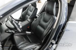 Blue Volvo V60 2014 in Tallinn, with an engine capacity of 2.00 L and mileage of 275 thousand km for 7500 €, photo 13 on AUTOMOTO.COM.LV