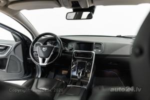 Blue Volvo V60 2014 in Tallinn, with an engine capacity of 2.00 L and mileage of 275 thousand km for 7500 €, photo 14 on AUTOMOTO.COM.LV