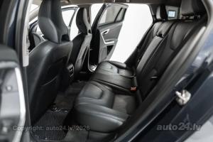 Blue Volvo V60 2014 in Tallinn, with an engine capacity of 2.00 L and mileage of 275 thousand km for 7500 €, photo 17 on AUTOMOTO.COM.LV