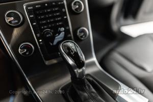 Blue Volvo V60 2014 in Tallinn, with an engine capacity of 2.00 L and mileage of 275 thousand km for 7500 €, photo 21 on AUTOMOTO.COM.LV