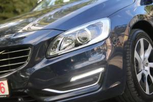 Blue Volvo V60 2014 in Riga, with an engine capacity of 2.40 L and mileage of 295 thousand km for 6490 €, photo 18 on AUTOMOTO.COM.LV