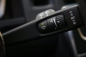 Blue Volvo V60 2014 in Riga, with an engine capacity of 2.40 L and mileage of 295 thousand km for 6490 €, photo 24 on AUTOMOTO.COM.LV