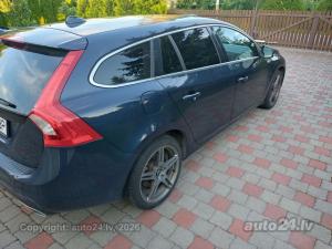 Синий Вольво B60 2014 в Таллин, объемом двигателя 2.40 л и пробегом 239 тыс. км за 10200 €, фото  на AUTOMOTO.COM.LV