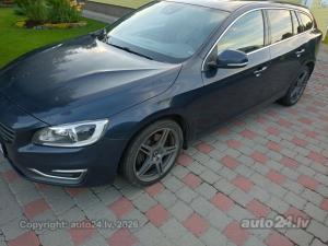 Синий Вольво B60 2014 в Таллин, объемом двигателя 2.40 л и пробегом 239 тыс. км за 10200 €, фото 3 на AUTOMOTO.COM.LV