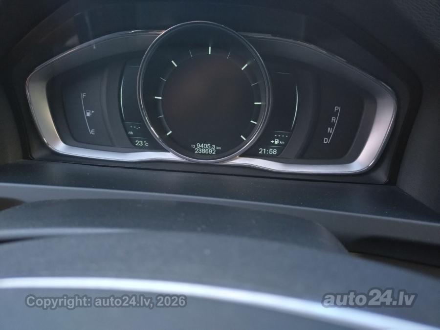 Синий Вольво B60 2014 в Таллин, объемом двигателя 2.40 л и пробегом 239 тыс. км за 10200 €, фото 8 на AUTOMOTO.COM.LV