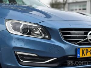 Синий Вольво B60 2014 в Таллин, объемом двигателя 2.40 л и пробегом 213 тыс. км за 10200 €, фото 9 на AUTOMOTO.COM.LV