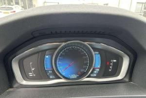 Синий Вольво B60 2014 в Пренай, объемом двигателя 2.40 л и пробегом 225 тыс. км за 6450 €, фото 10 на AUTOMOTO.COM.LV