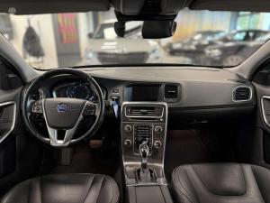 Blue Volvo V60 2014 in Klaipeda, with an engine capacity of 1.97 L and mileage of 264 thousand km for 7950 €, photo 13 on AUTOMOTO.COM.LV