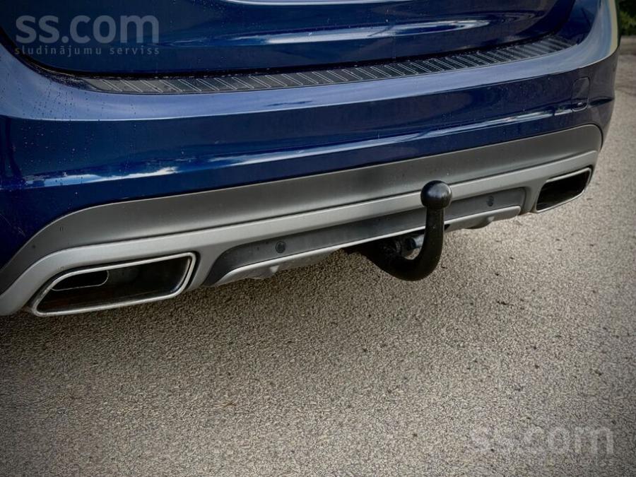 Blue Volvo V60 2014 in Riga, with an engine capacity of 2.00 L and mileage of 274 thousand km for 8150 €, photo 12 on AUTOMOTO.COM.LV