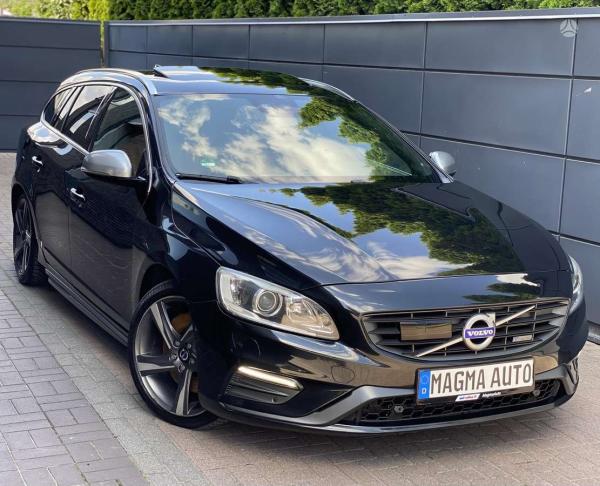 Blue Volvo V60 2014 in Marijampole, with an engine capacity of 2.40 L and mileage of 279 thousand km for 7999 €, photo 6 on AUTOMOTO.COM.LV