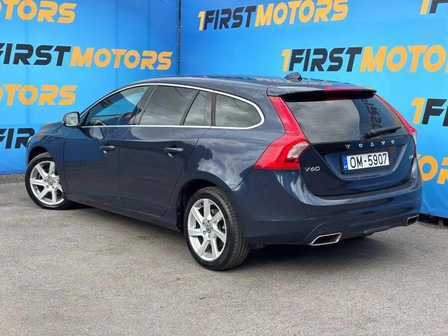 Zils Volvo V60 2014 Rīga, ar dzinēja tilpumu 2.00 L un nobraukumu 275 tūkst. km par 6950 €, foto 3 vietnē AUTOMOTO.COM.LV