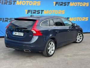 Zils Volvo V60 2014 Rīga, ar dzinēja tilpumu 2.00 L un nobraukumu 275 tūkst. km par 6950 €, foto 7 vietnē AUTOMOTO.COM.LV