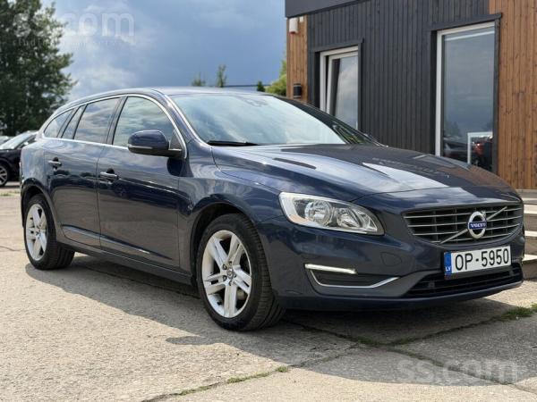 Zils Volvo V60 2014 Rīga, ar dzinēja tilpumu 2.00 L un nobraukumu 228 tūkst. km par 7700 €, foto 1 vietnē AUTOMOTO.COM.LV