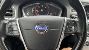 Zils Volvo V60 2014 Šilutė, ar dzinēja tilpumu 1.98 L un nobraukumu 257 tūkst. km par 6999 €, foto 20 vietnē AUTOMOTO.COM.LV
