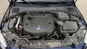 Zils Volvo V60 2014 Šilutė, ar dzinēja tilpumu 1.98 L un nobraukumu 257 tūkst. km par 6999 €, foto 31 vietnē AUTOMOTO.COM.LV