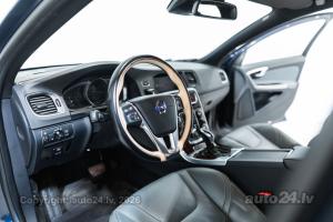 Blue Volvo V60 2014 in Tallinn, with an engine capacity of 2.40 L and mileage of 239 thousand km for 9990 €, photo 12 on AUTOMOTO.COM.LV