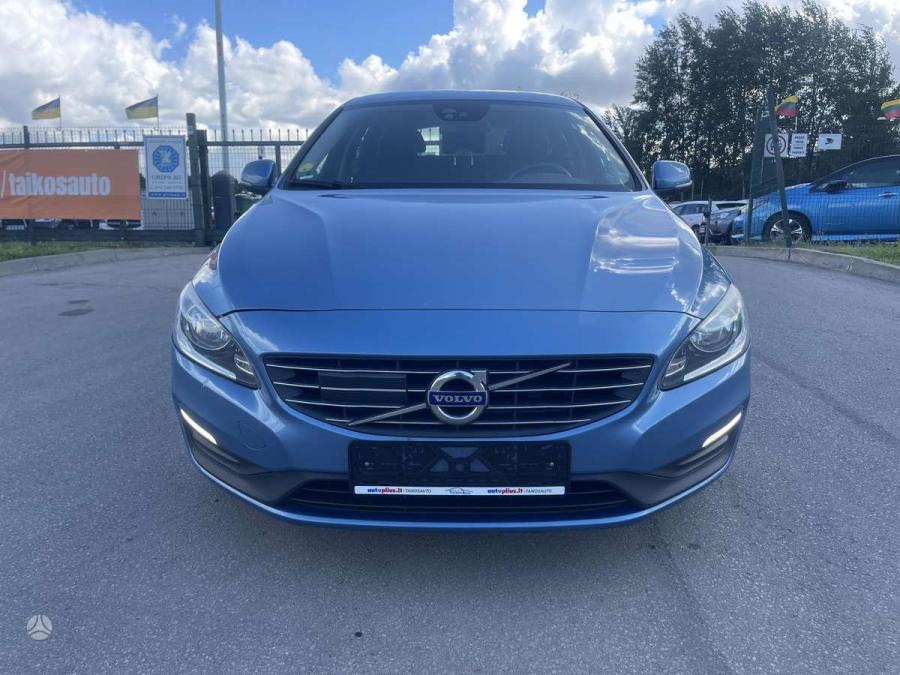 Zils Volvo V60 2014 Kauņa, ar dzinēja tilpumu 1.97 L un nobraukumu 267 tūkst. km par 5650 €, foto 5 vietnē AUTOMOTO.COM.LV
