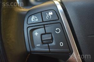 Zils Volvo V60 2014 Talsi, ar dzinēja tilpumu 2.40 L un nobraukumu 306 tūkst. km par 7200 €, foto 18 vietnē AUTOMOTO.COM.LV