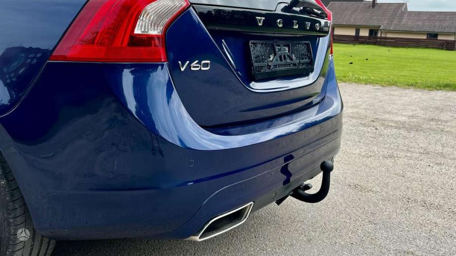 Zils Volvo V60 2014 Šilutė, ar dzinēja tilpumu 1.98 L un nobraukumu 257 tūkst. km par 6999 €, foto 11 vietnē AUTOMOTO.COM.LV